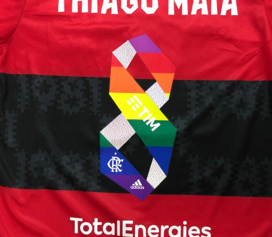 Flamengo entrará em campo com números das cores da bandeira LGBTQIA+ e ...