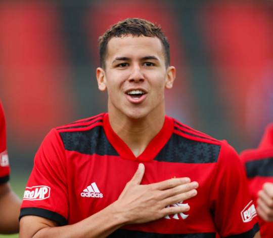 Fabricio Yan marca de novo, Flamengo Sub-17 vence o Resende e segue na ...